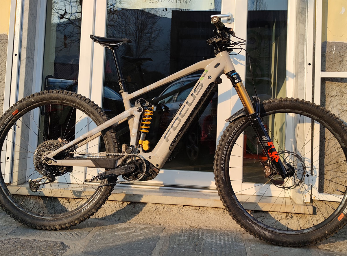 Specialized e-bikes rental | Guided mountain bike tours | Ebike5